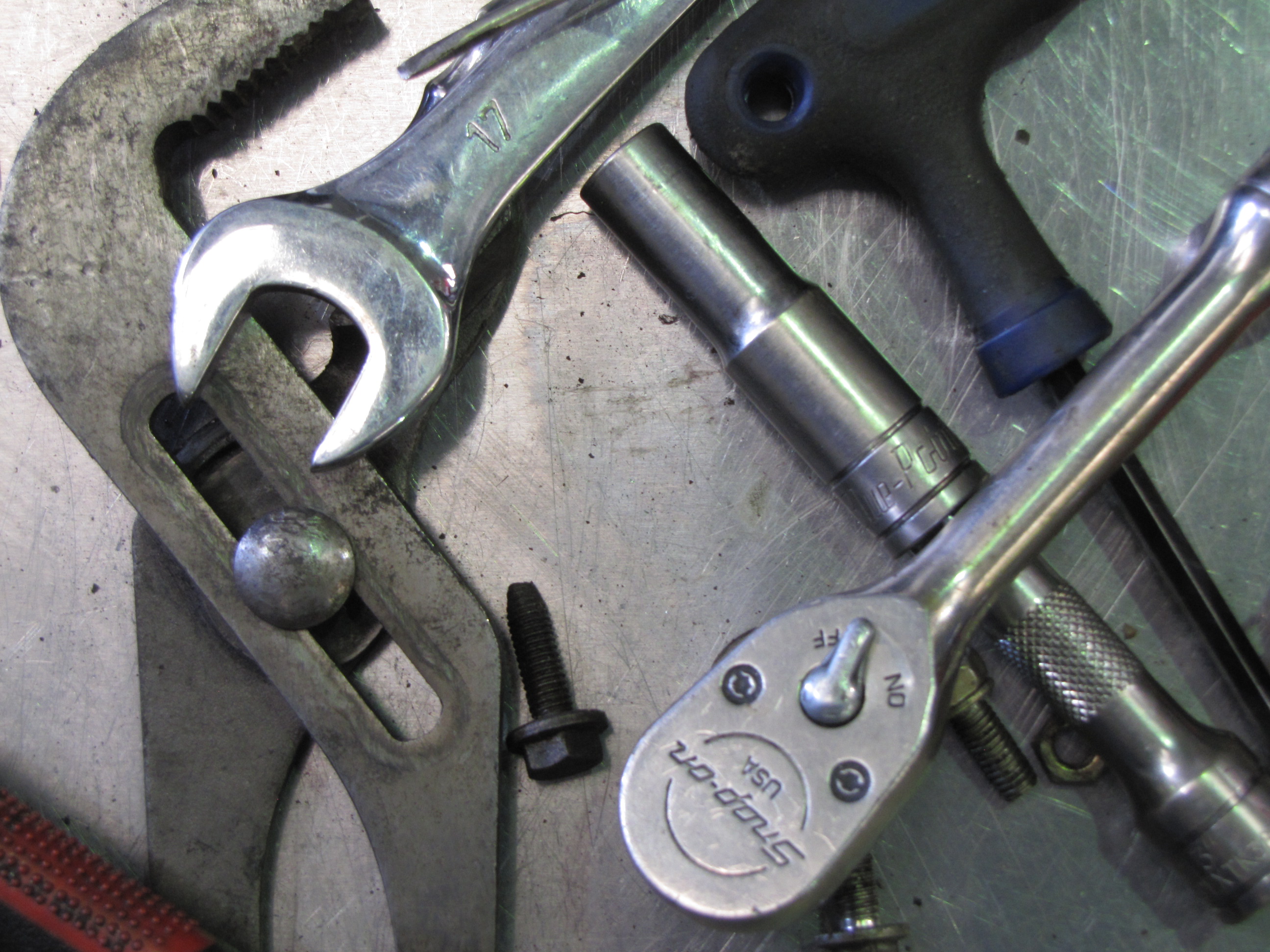 The Motor Medic – Vehicle Servicing – A professional service, with a ...